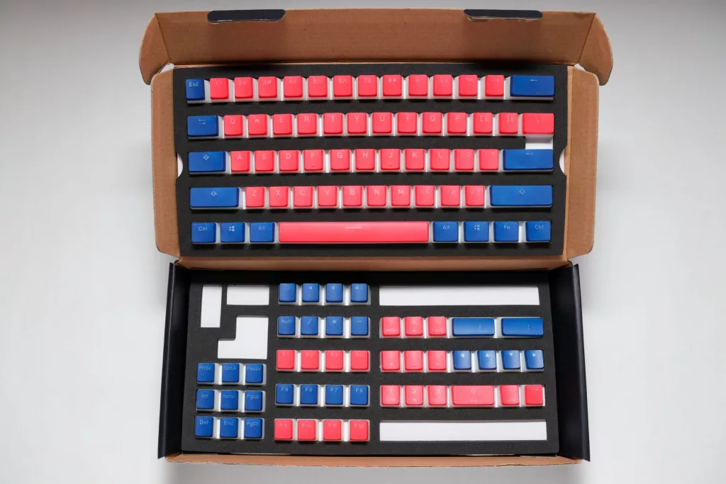 Ducky Red And Blue Pudding Keycaps : Meckeys.com : Keycaps
