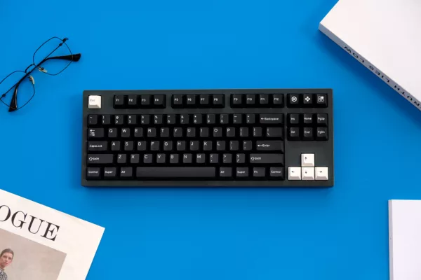 GMK WOB PBT Keycap (Clone) : Meckeys.com : Keycaps